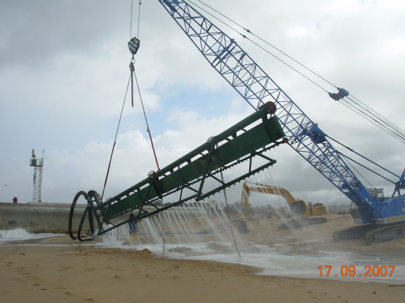 Sand bypass and transfer systems around Australia – learnings between ...